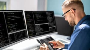 How to Hire Database Developers: Guide for 2023 | Newxel